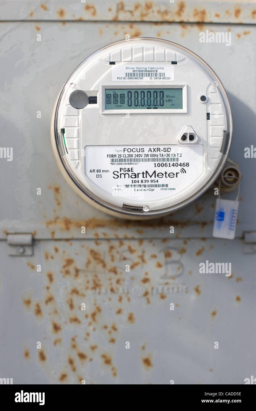 Smart meter gas installed hi-res stock photography and images - Alamy