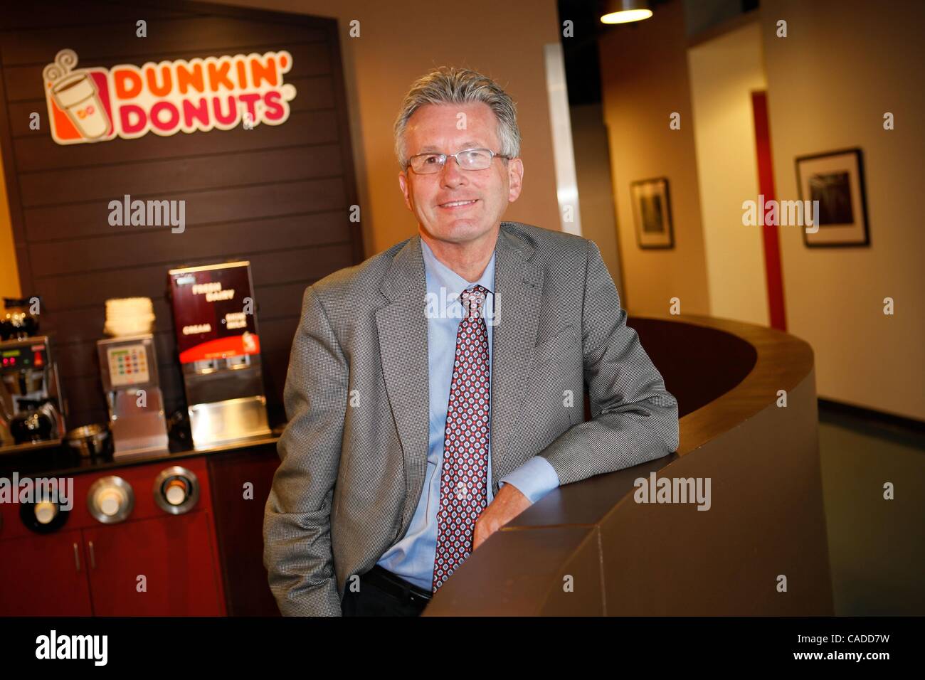Dunkin Donuts Baskin Robbins High Resolution Stock Photography and ...
