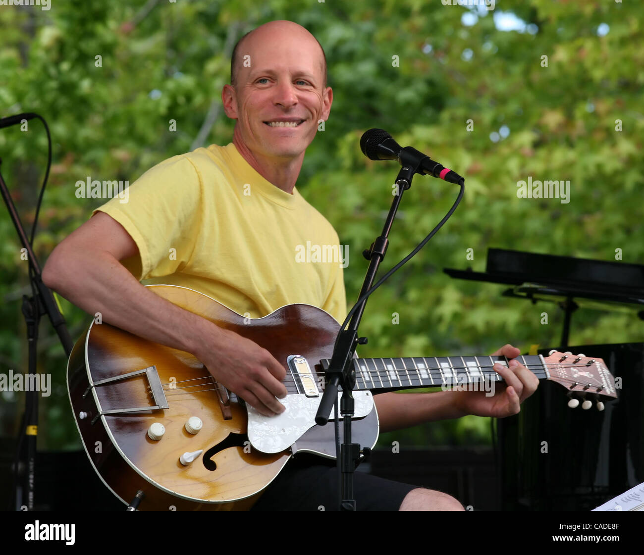 Ballew hi-res stock photography and images - Alamy