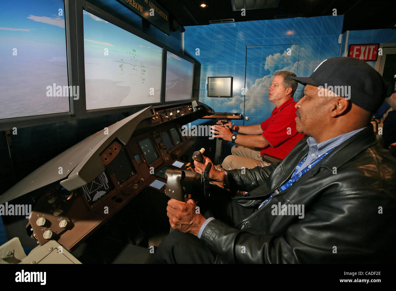 Boeing flight deck hi-res stock photography and images - Alamy