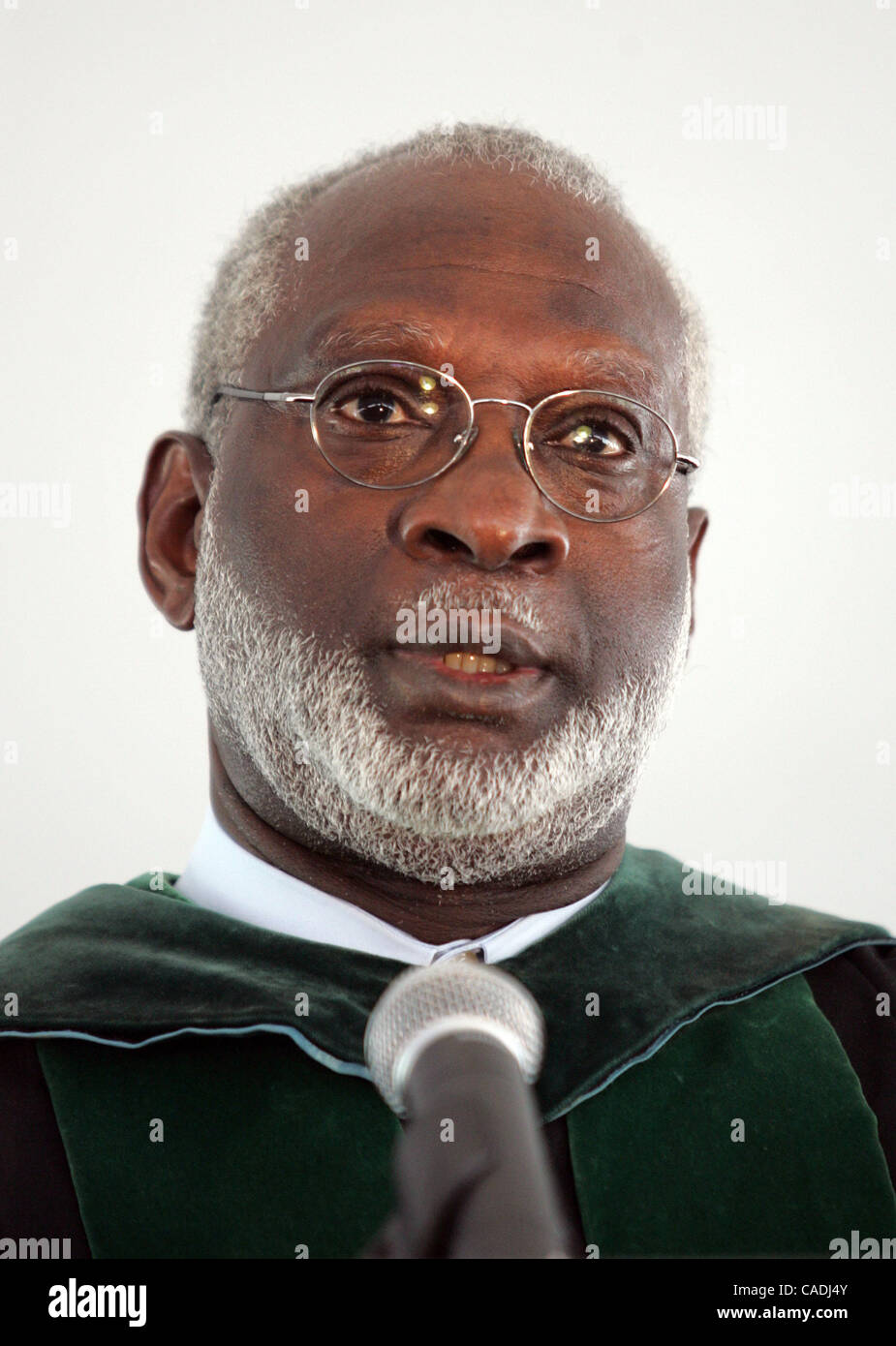 Dr. David Satcher, a former U.S. surgeon general, delivers the ...