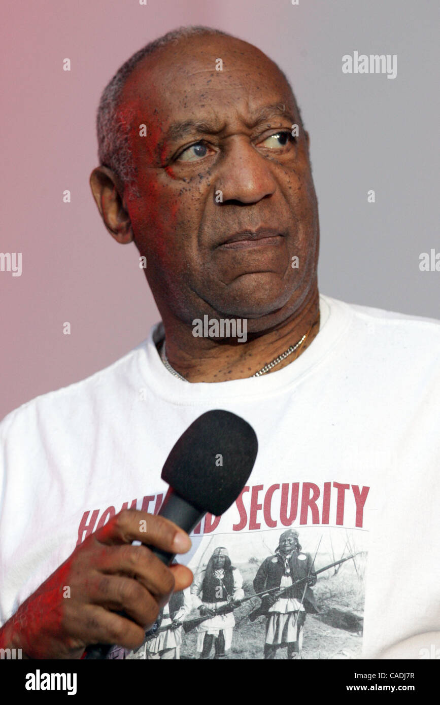 Actor Bill Cosby at Hollywood Bowl during 32nd anniversary Playboy Jazz ...