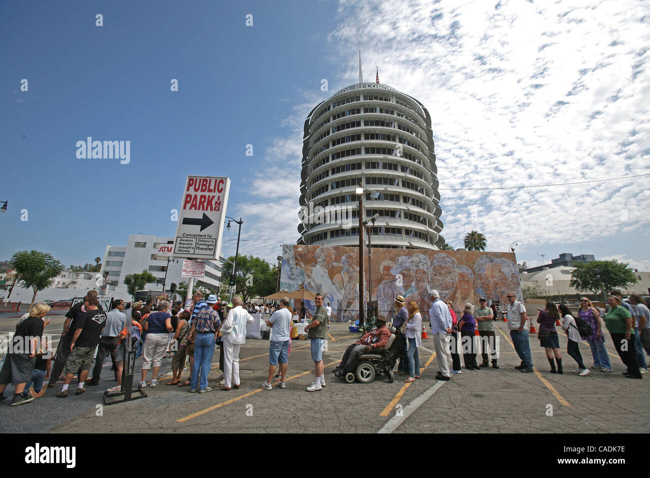 Capitol Records Building Construction