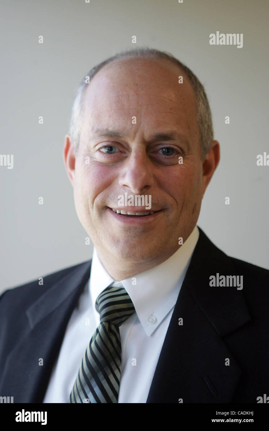 Scott Beiser, CEO of Houlihan Lokey, a mid-sized investment bank in ...