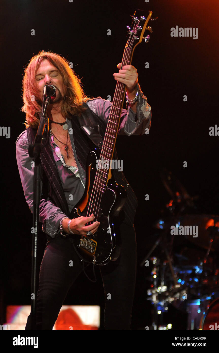 Bass Player Ricky Phillips and Styx performed a live concert at the ...