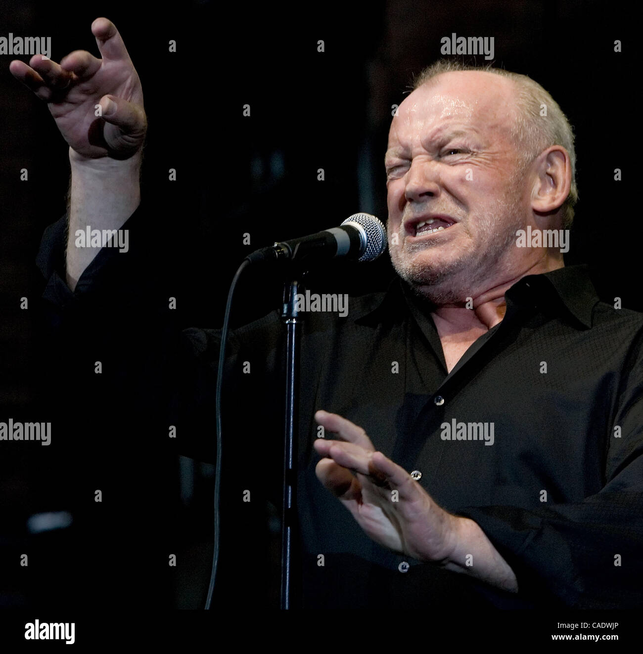 Jun 02, 2010 - Denver, Colorado, USA - Singer JOE COCKER performs in ...