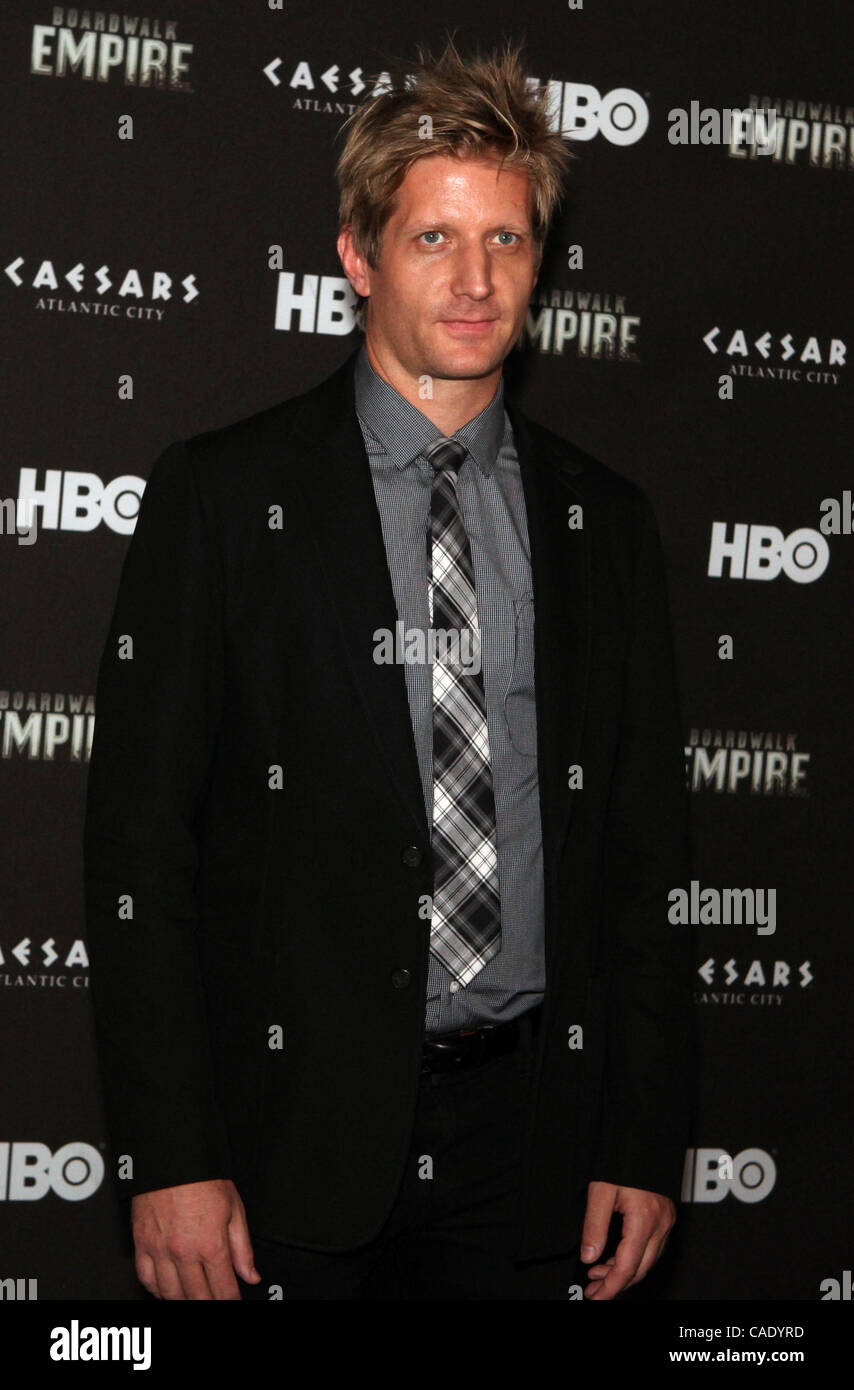 Sep 16, 2010 - Atlantic City, New Jersey, U.S. - Actor PAUL SPARKS ...