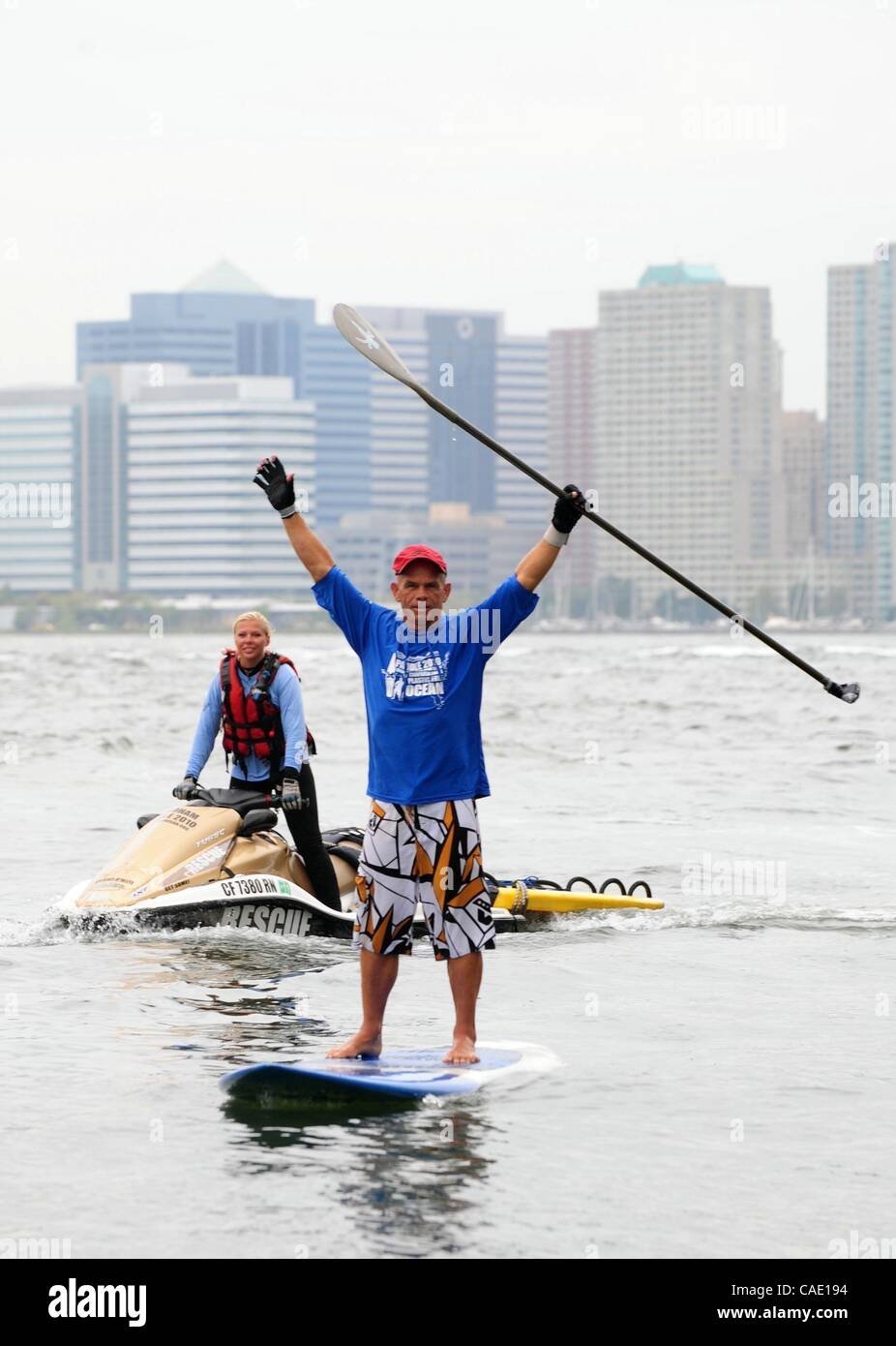 Aug. 12, 2010 - Manhattan, New York, U.S. - TOM JONES of Huntington ...