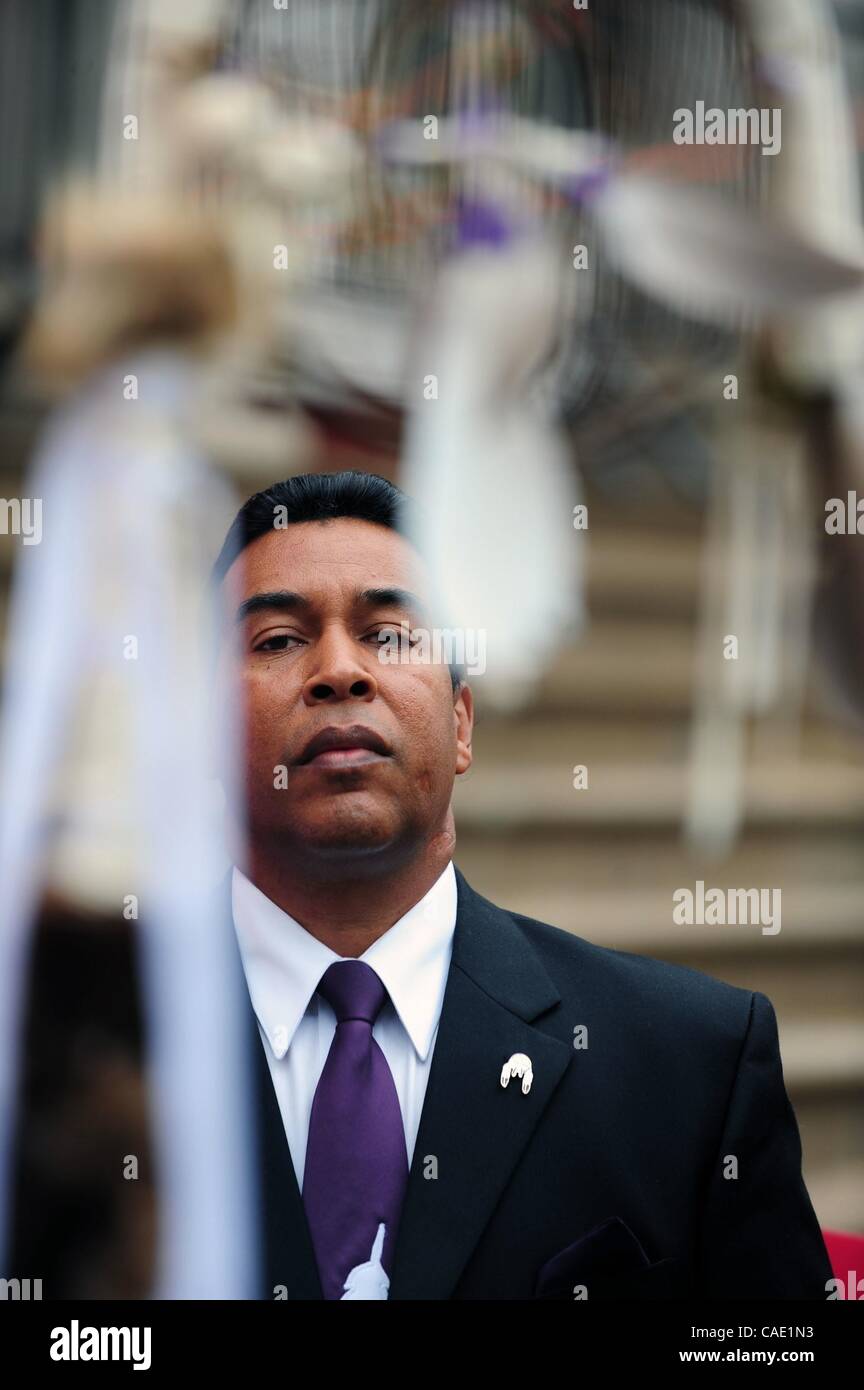 Aug. 23, 2010 - Manhattan, New York, U.S. - LANCE GUMBS of the National ...