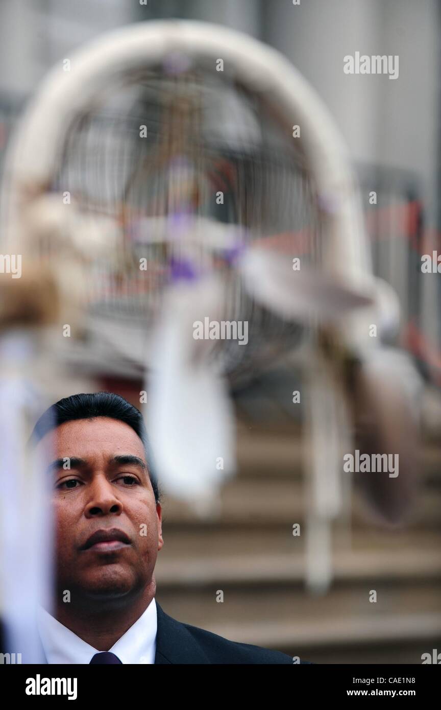 Aug. 23, 2010 - Manhattan, New York, U.S. - LANCE GUMBS of the National ...
