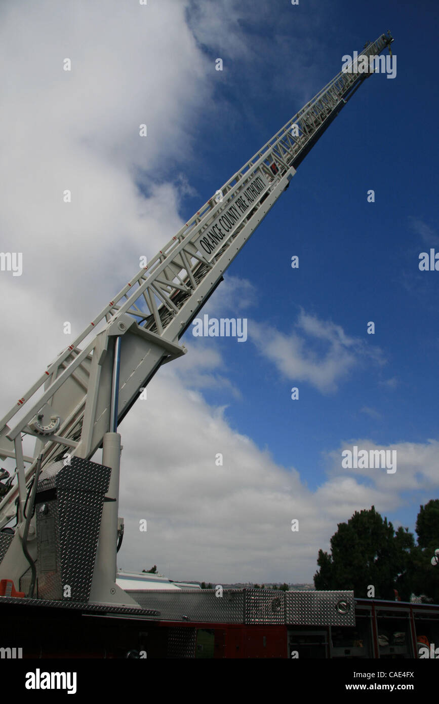 Fire truck ladder extended hi-res stock photography and images - Alamy