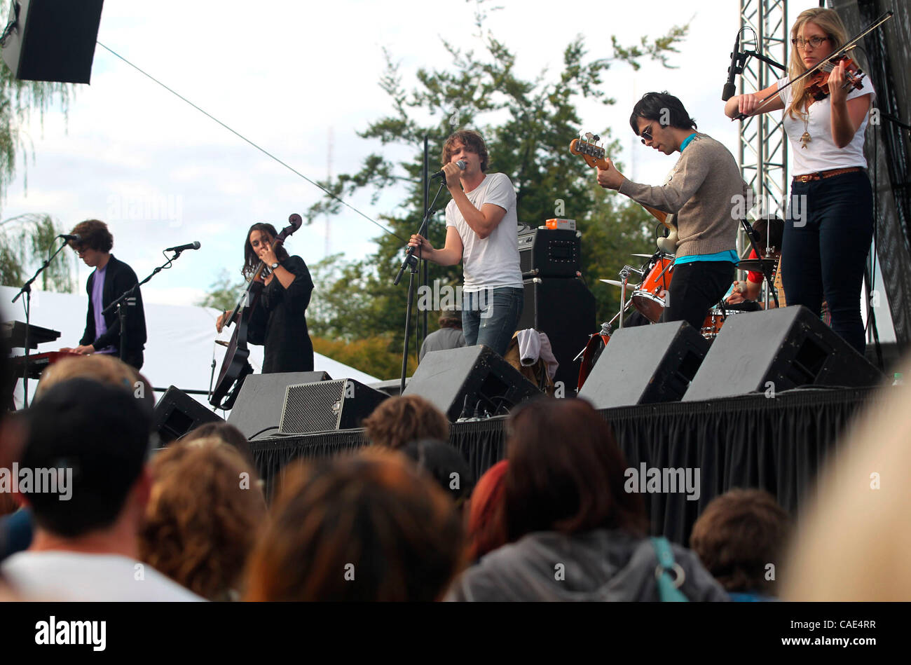 Sep 05, 2010 - Seattle, Washington, USA - The band RA RA RIOT from ...