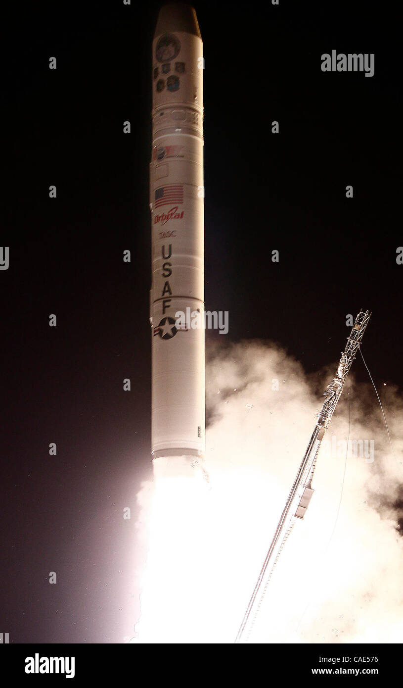 Sept 25,2010 - Vandenberg AFB, California, USA. A minotaur rocket with ...