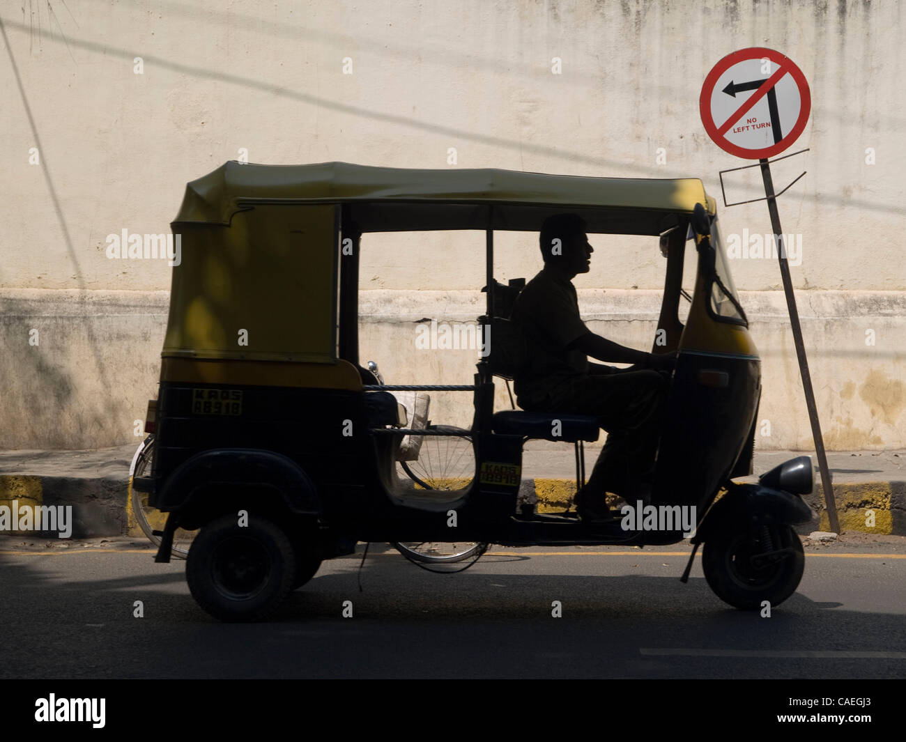 An autorickshaw in Bangalore, Karnataka, India Stock Photo - Alamy
