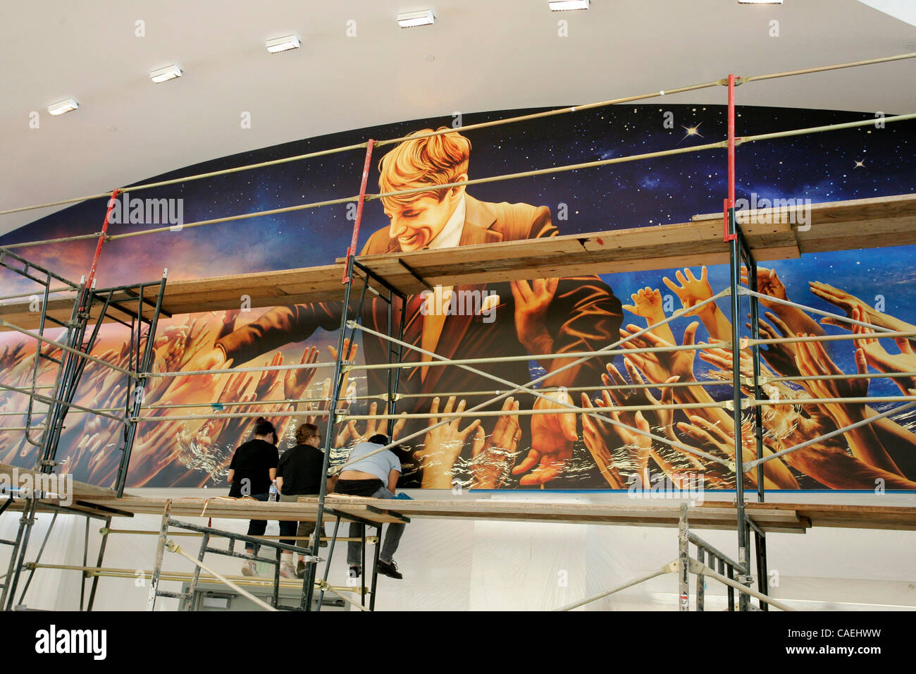 Aug. 23, 2010 - Los Angeles, California, U.S - Artists finish a mural ...