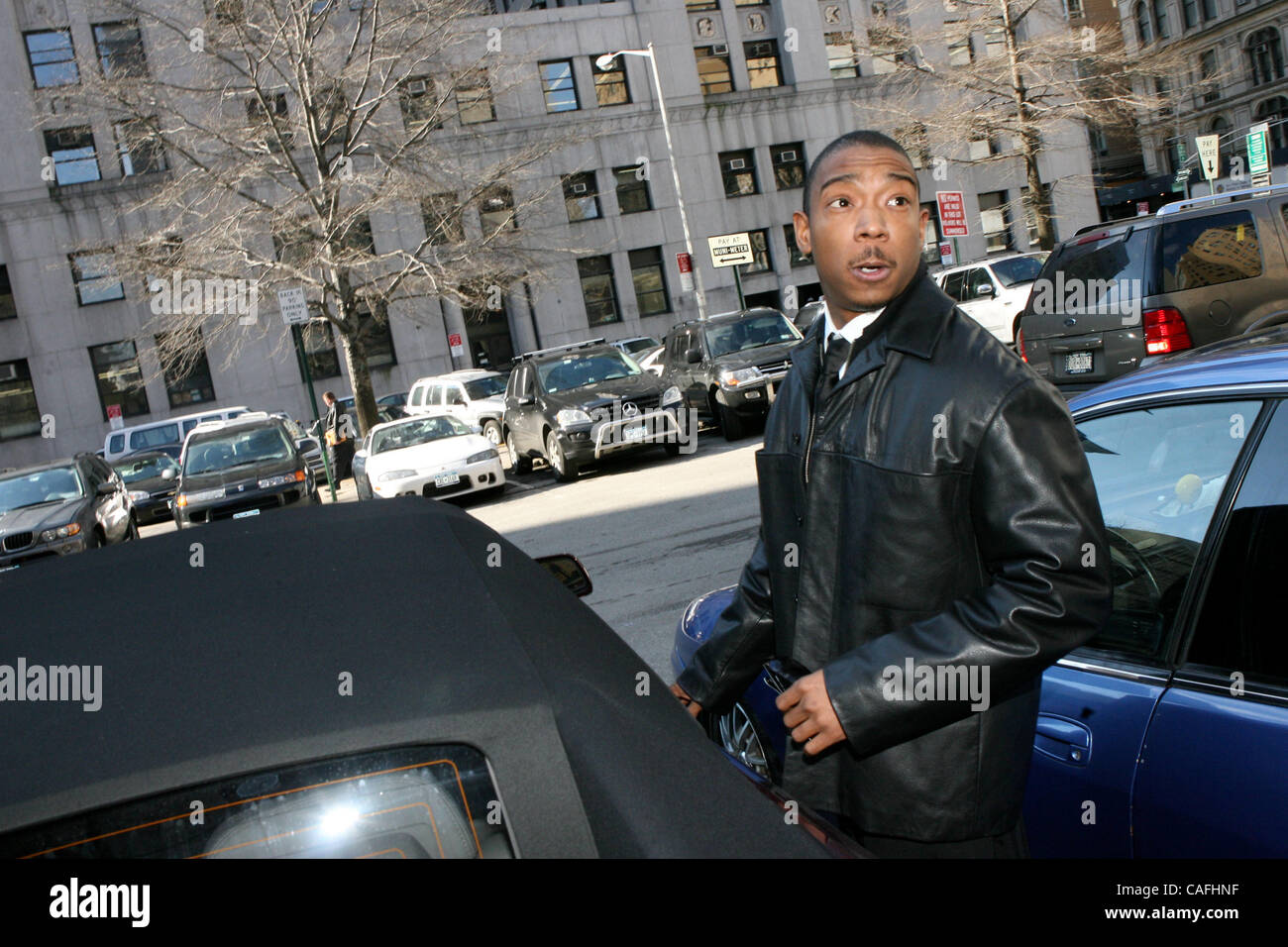Rapper Ja-Rule (Jeffrey Atkins) leaving Manhattan Criminal court after ...