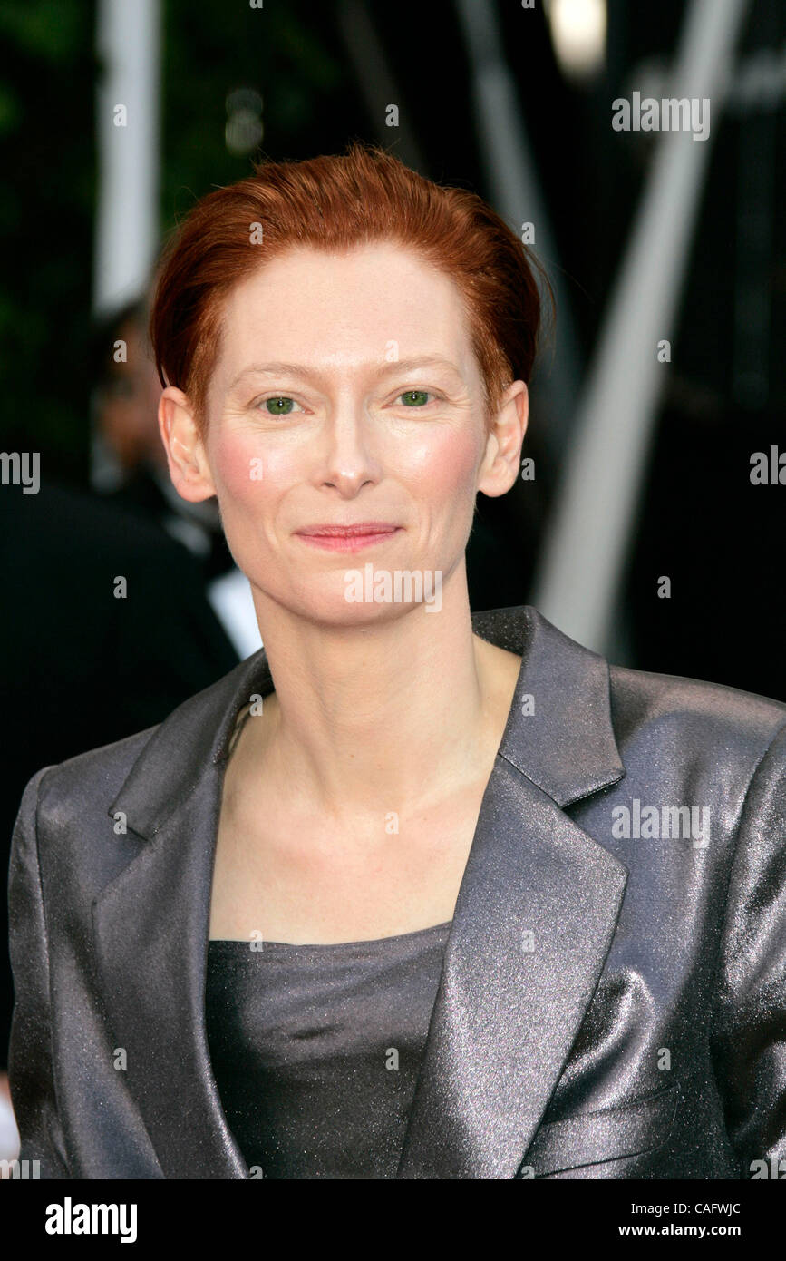 Jan 27, 2008 - Los Angeles, California, USA - Actress TILDA SWINTON ...