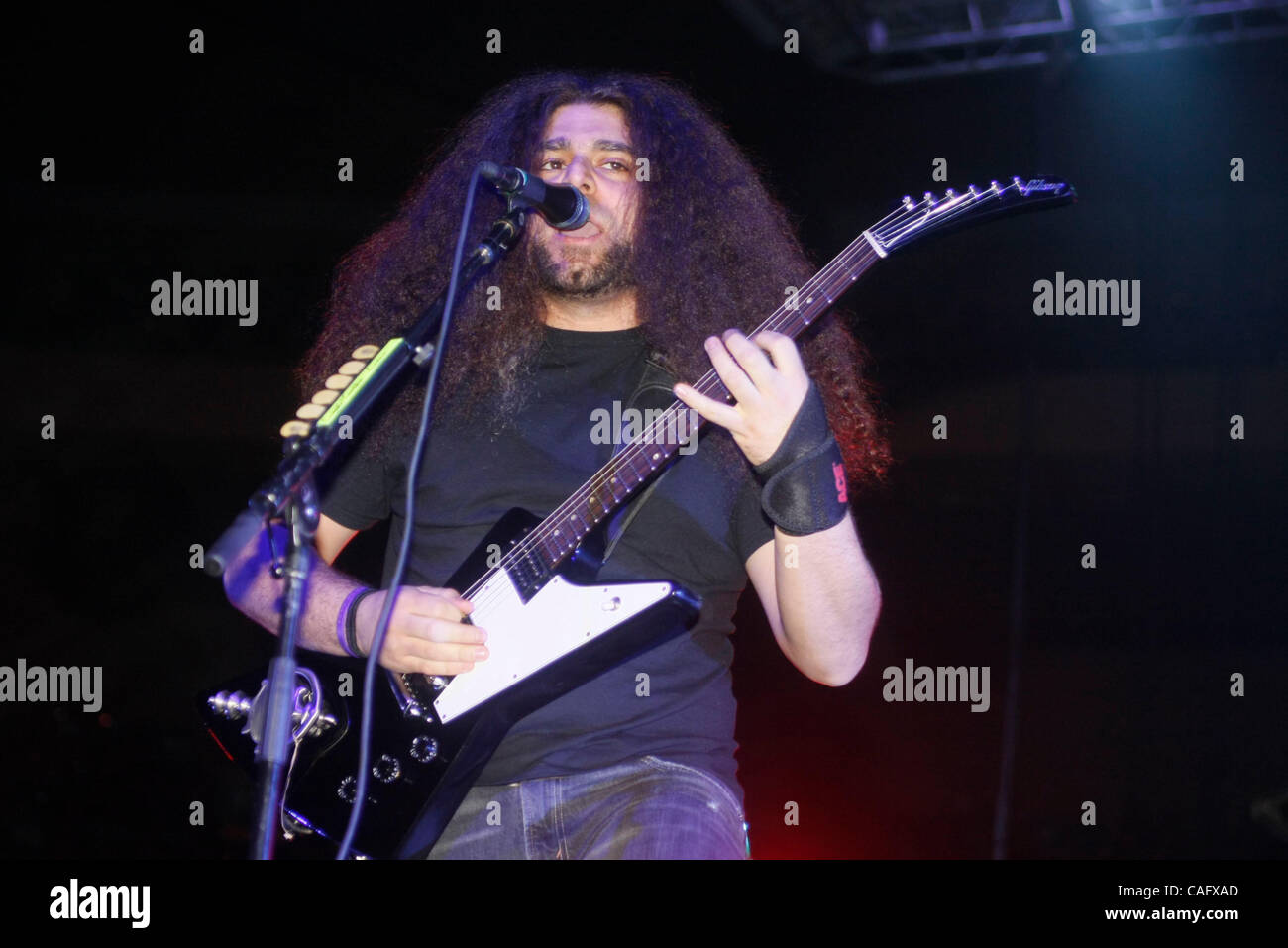 Coheed and Cambria performing at Madison Square Garden on February 21 ...