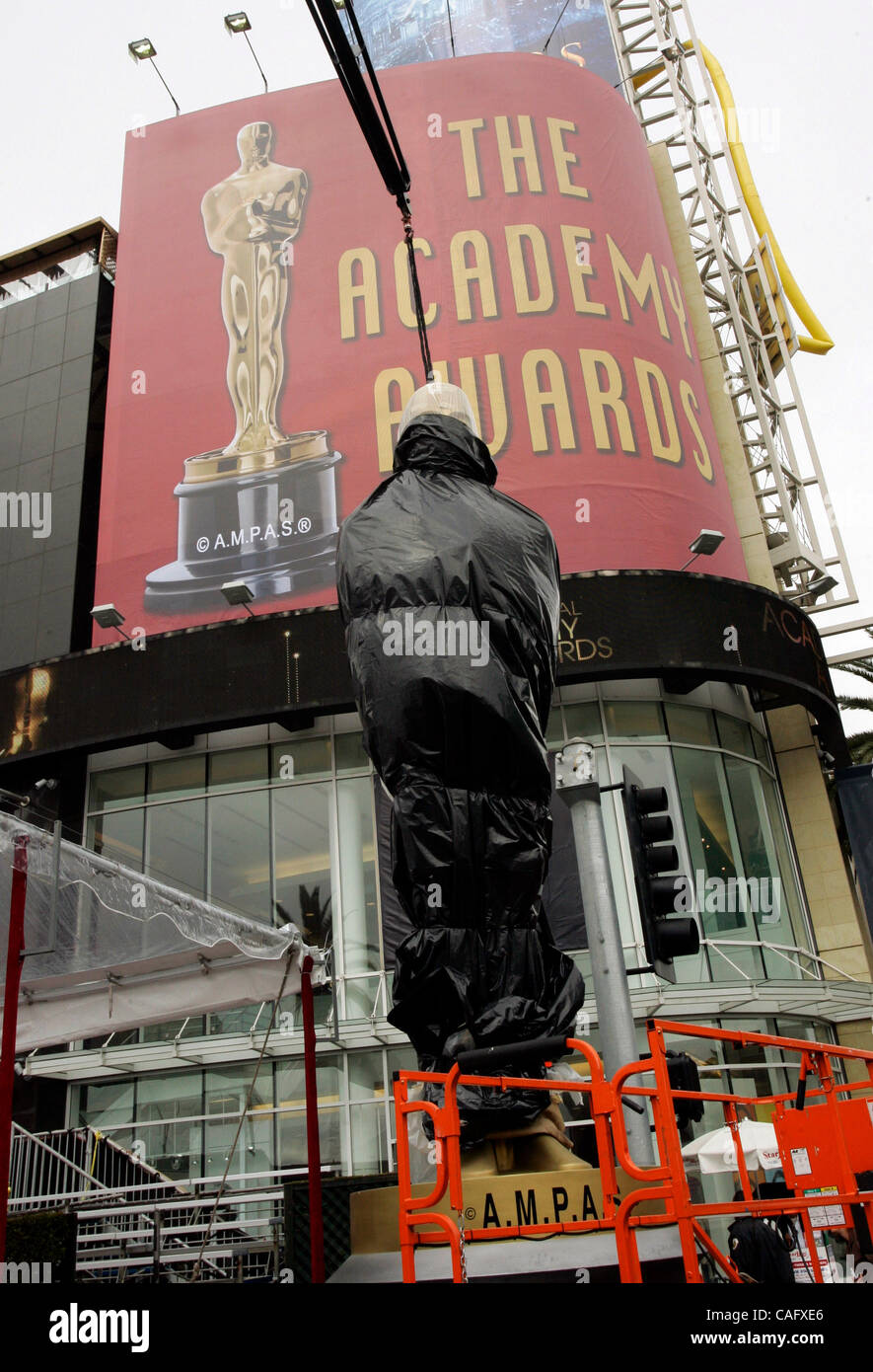 Feb 22, 2008 - Los Angeles, CA, USA - Oscar statues are covered in ...