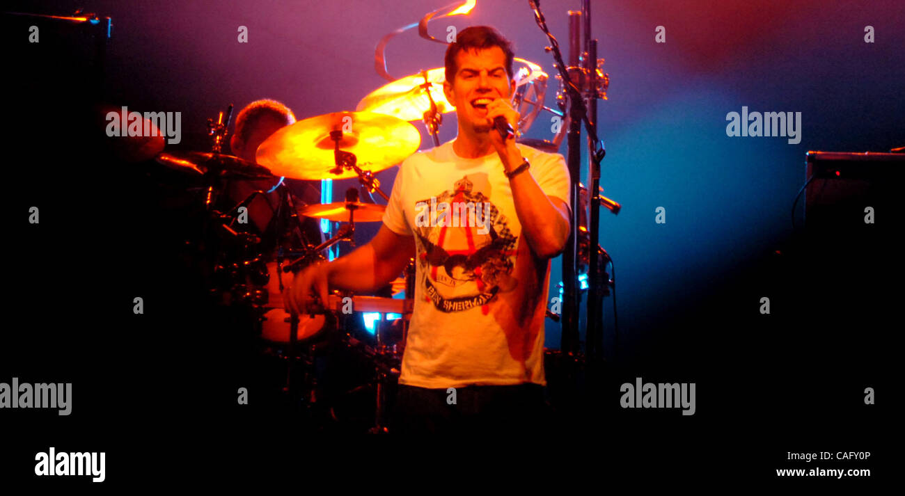 311 singer hi-res stock photography and images - Alamy