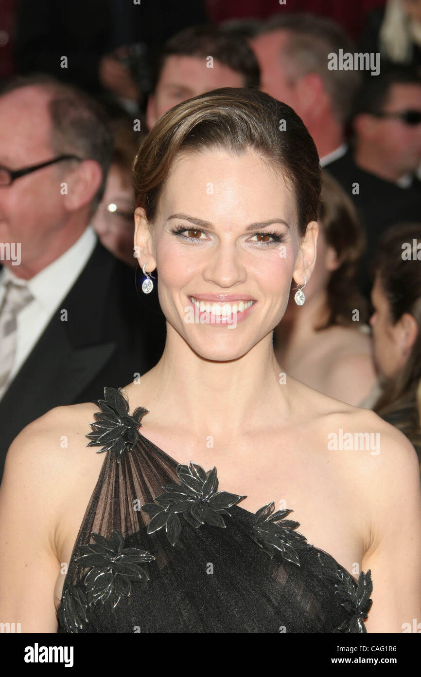 Feb 24, 2008 - Hollywood, California, USA - HILARY SWANK arriving at ...