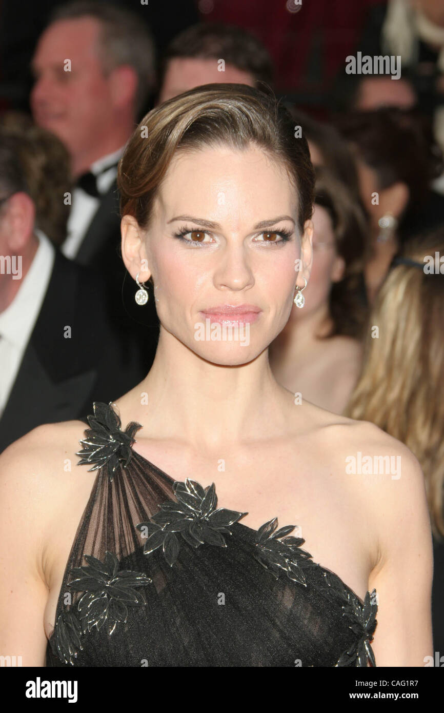 Feb 24, 2008 - Hollywood, California, USA - HILARY SWANK arriving at ...