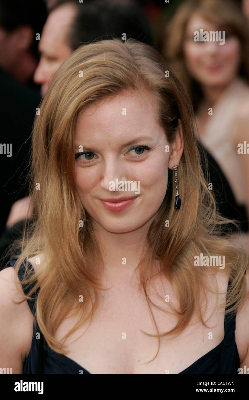 Feb 24, 2008 - Hollywood, California, USA - Actress SARAH POLLEY ...