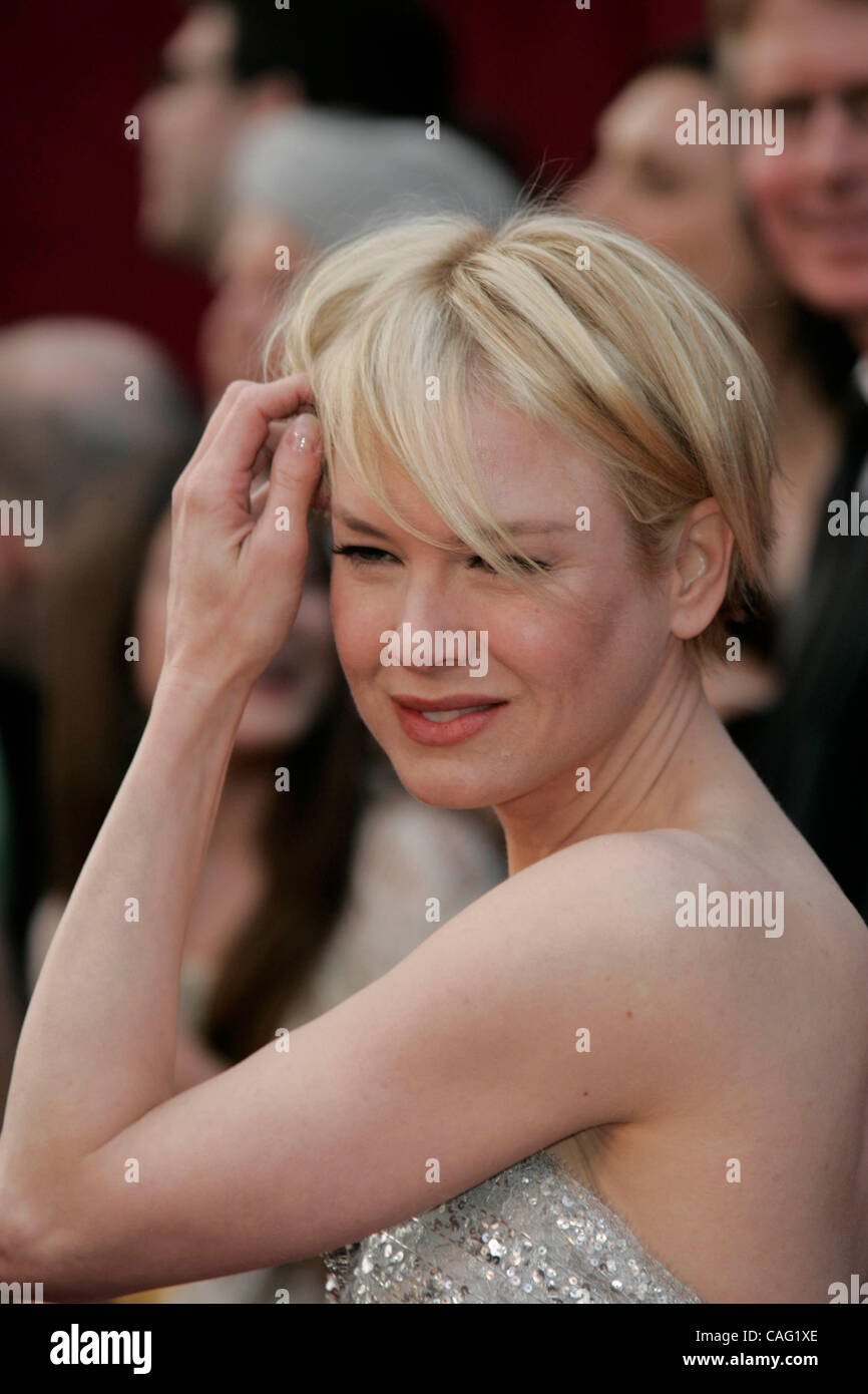 Feb 24, 2008 - Hollywood, California, USA - Actress RENEE ZELLWEGER ...