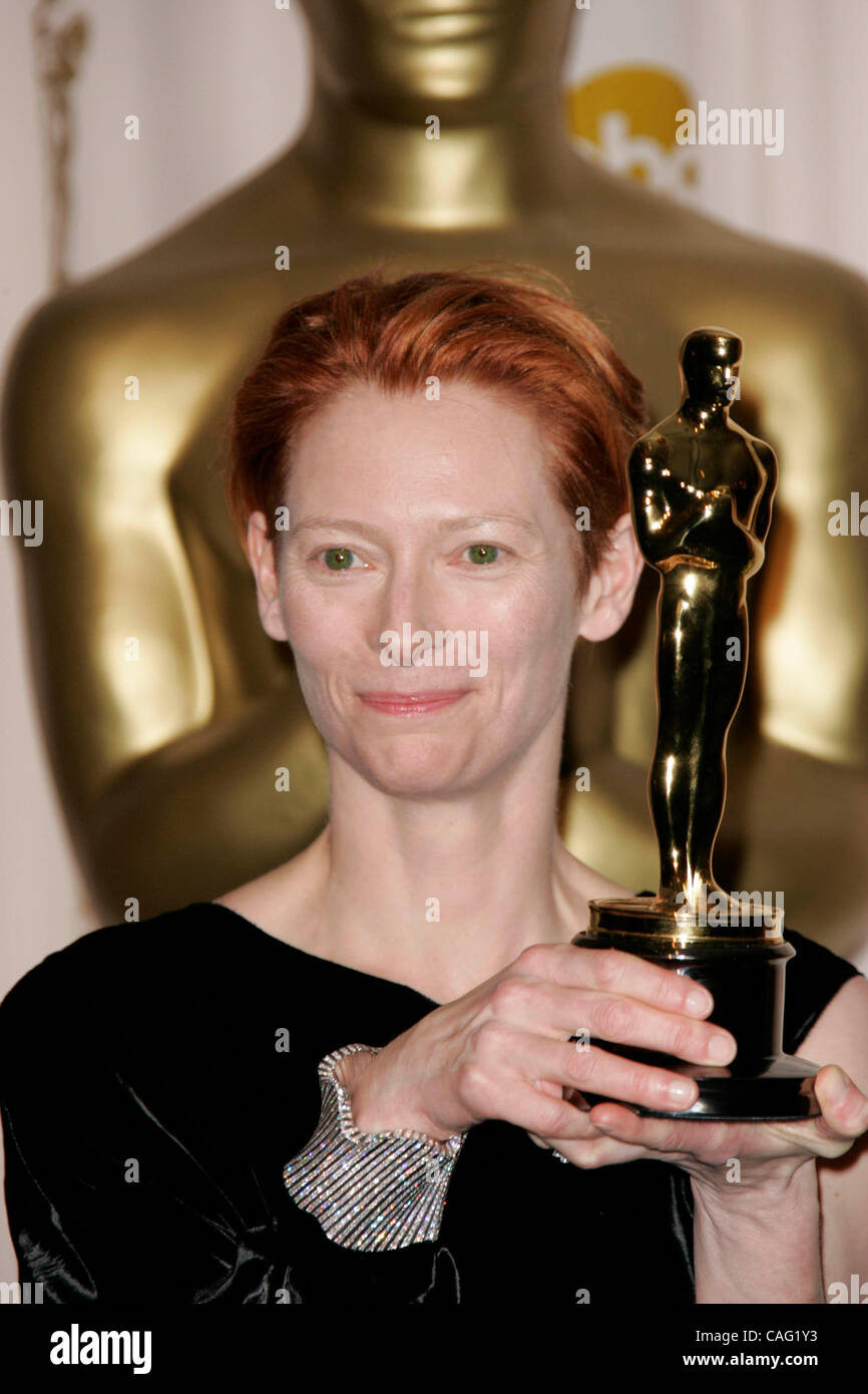 Tilda swinton best supporting actress hi-res stock photography and ...