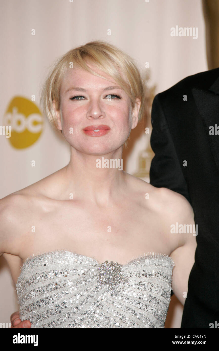 Feb 24, 2008 - Hollywood, California, USA - Actress RENEE ZELLWEGER at ...