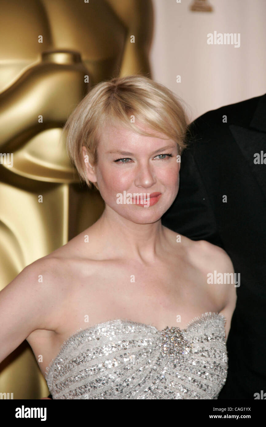 Feb 24, 2008 - Hollywood, California, USA - Actress RENEE ZELLWEGER at ...