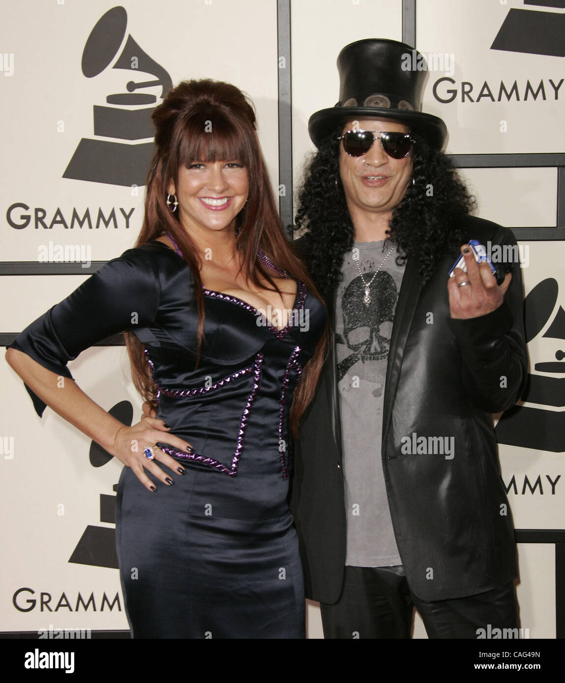 Feb 10, 2008 - Los Angeles, California, USA - Guitarist SLASH and PERLA ...