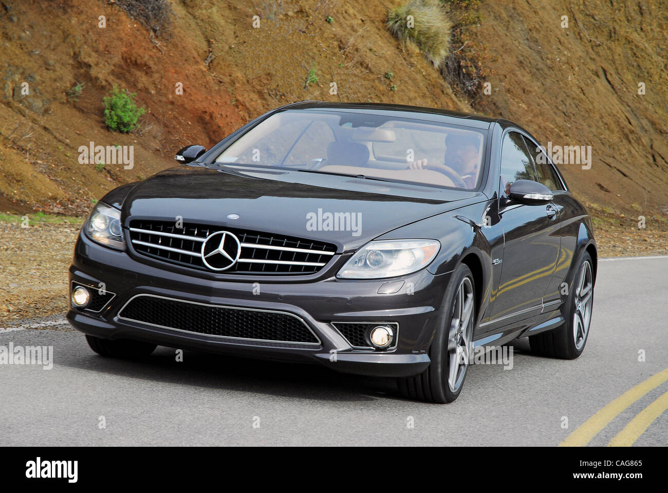 Feb 08, 2008 - Los Angeles, California, USA - After successfully ...