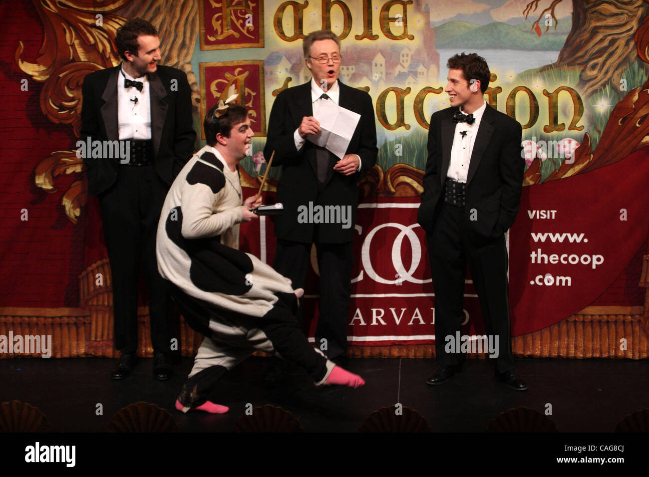 Hasty pudding theatricals hi-res stock photography and images - Alamy