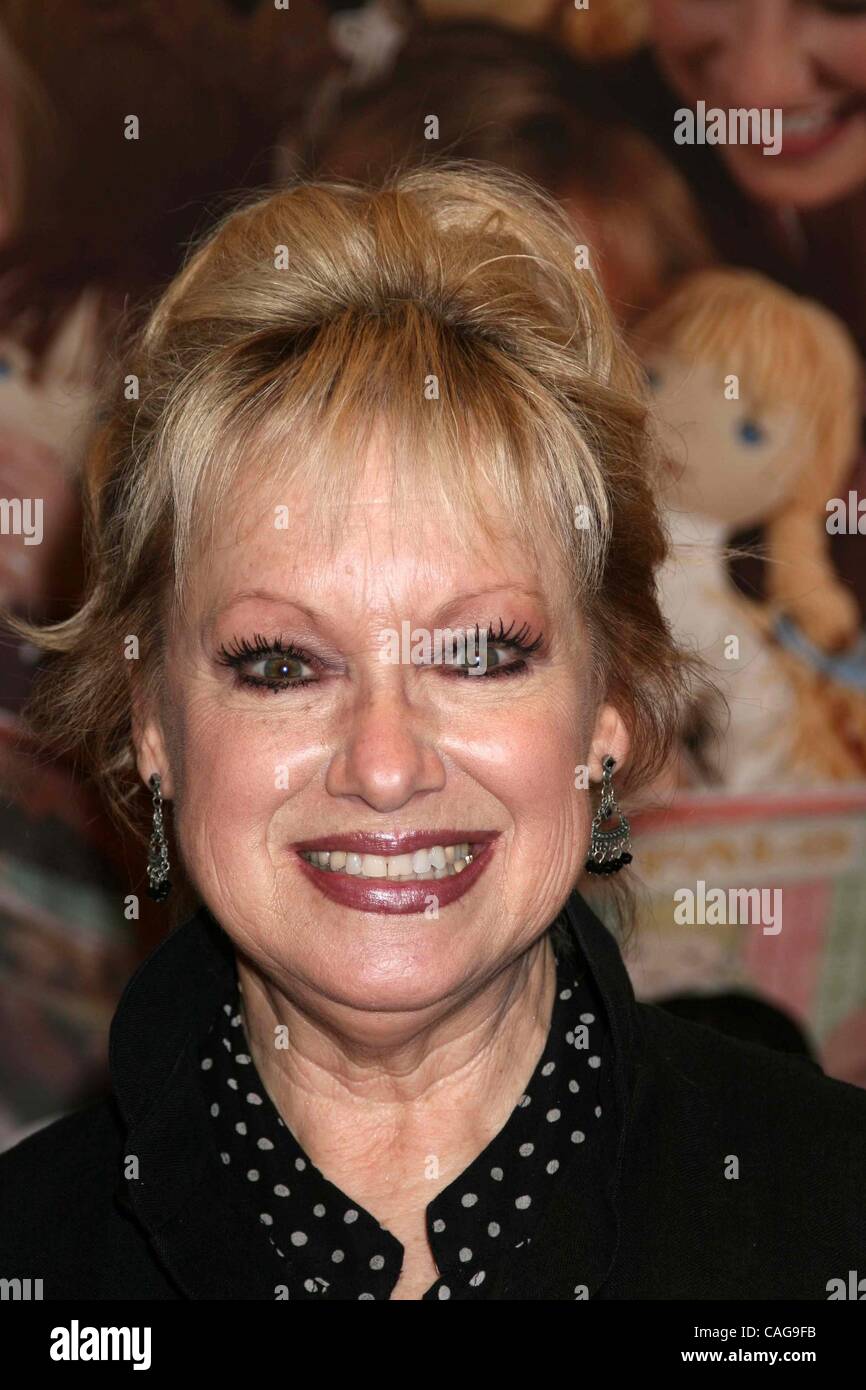 Feb. 18, 2008 - New York, New York, U.S. - THE TOY FAIR AT THE JAVITS ...