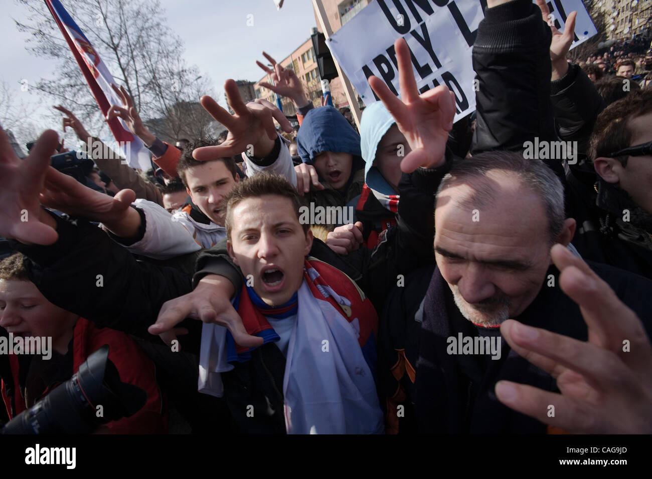 Feb 18, 2008 - Mitrovica, Kosovo - Serbians protest against the ...