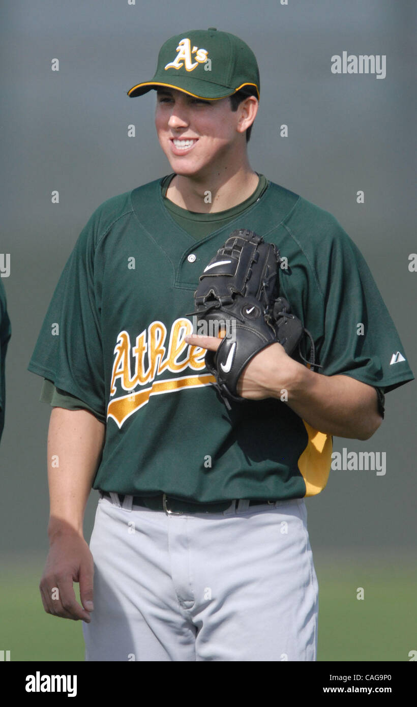Oakland A's pitchers James Simmons during Spring Training at Papago ...