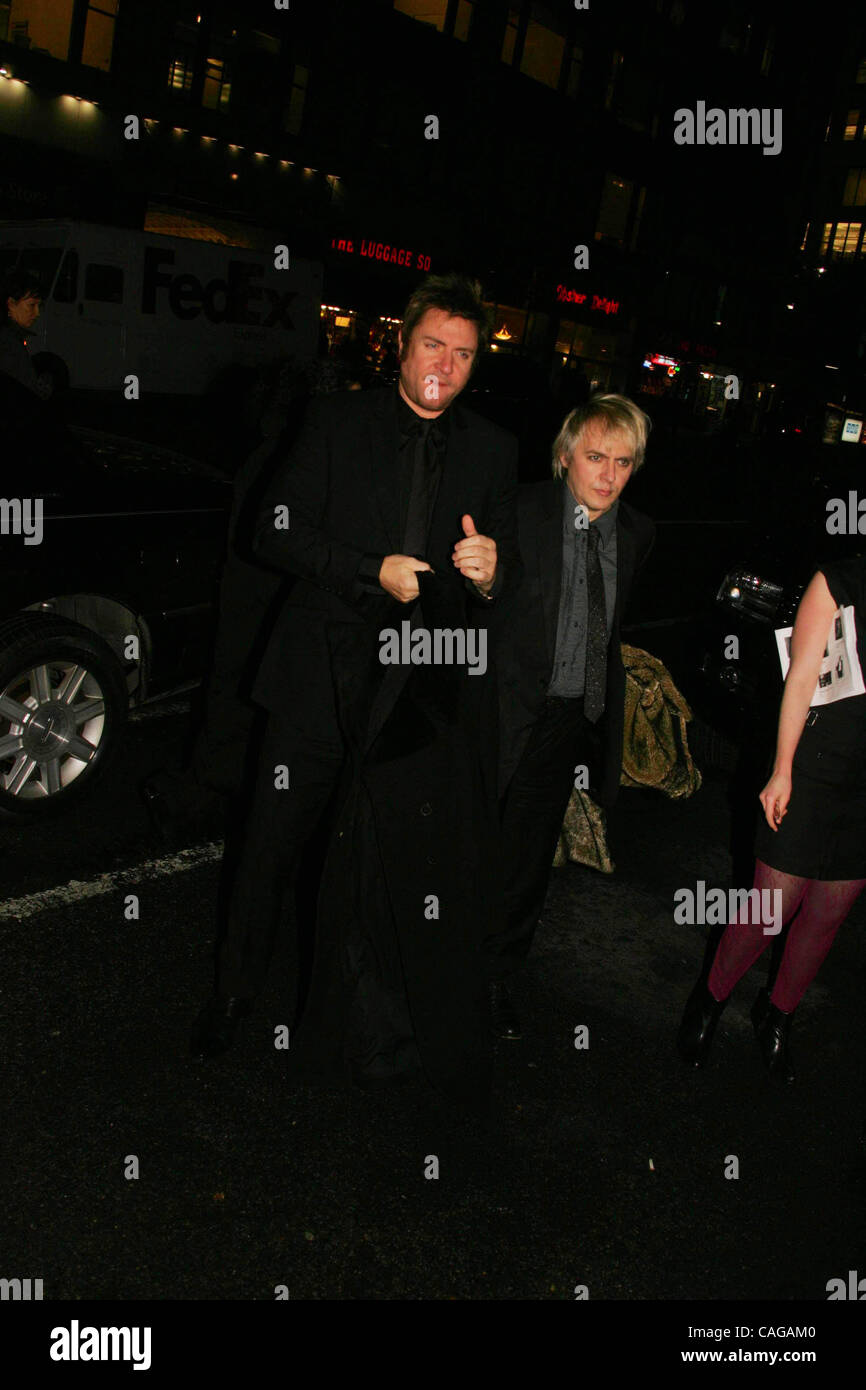 Nick rhodes and simon lebon hi-res stock photography and images - Alamy