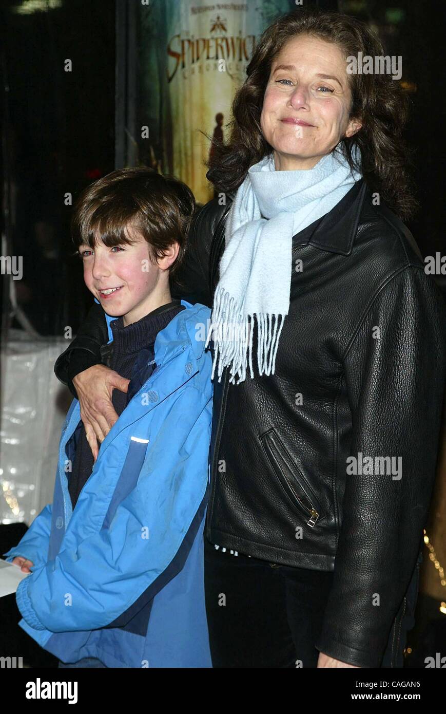 Debra winger and son hi-res stock photography and images - Alamy