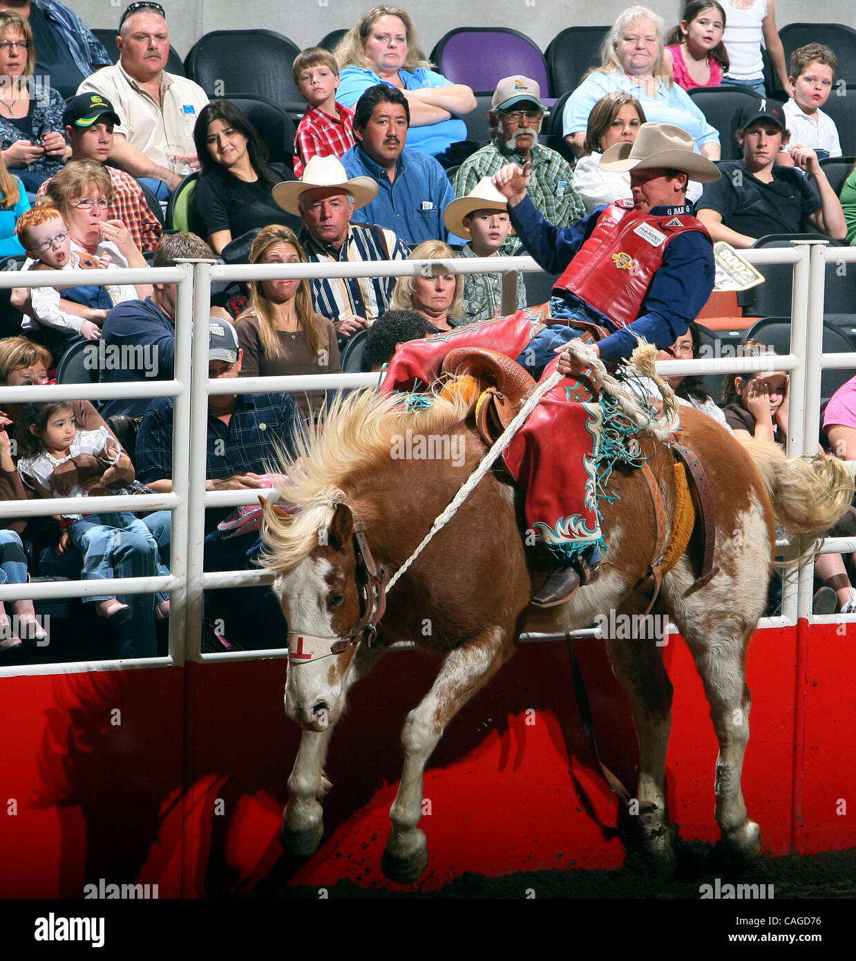 FOR METRO - Rodeo fans get a close look at Cody Wright, from Milford ...