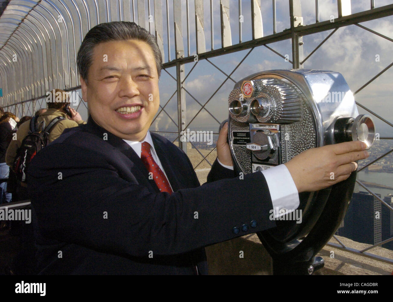 Consul General Ambassador Peng Keyu on the 86th floor observation deck ...