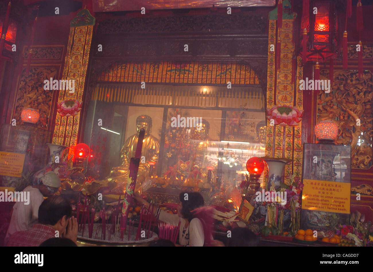Indonesian ethnic Chinese pray during Chinese New Year celebration at ...