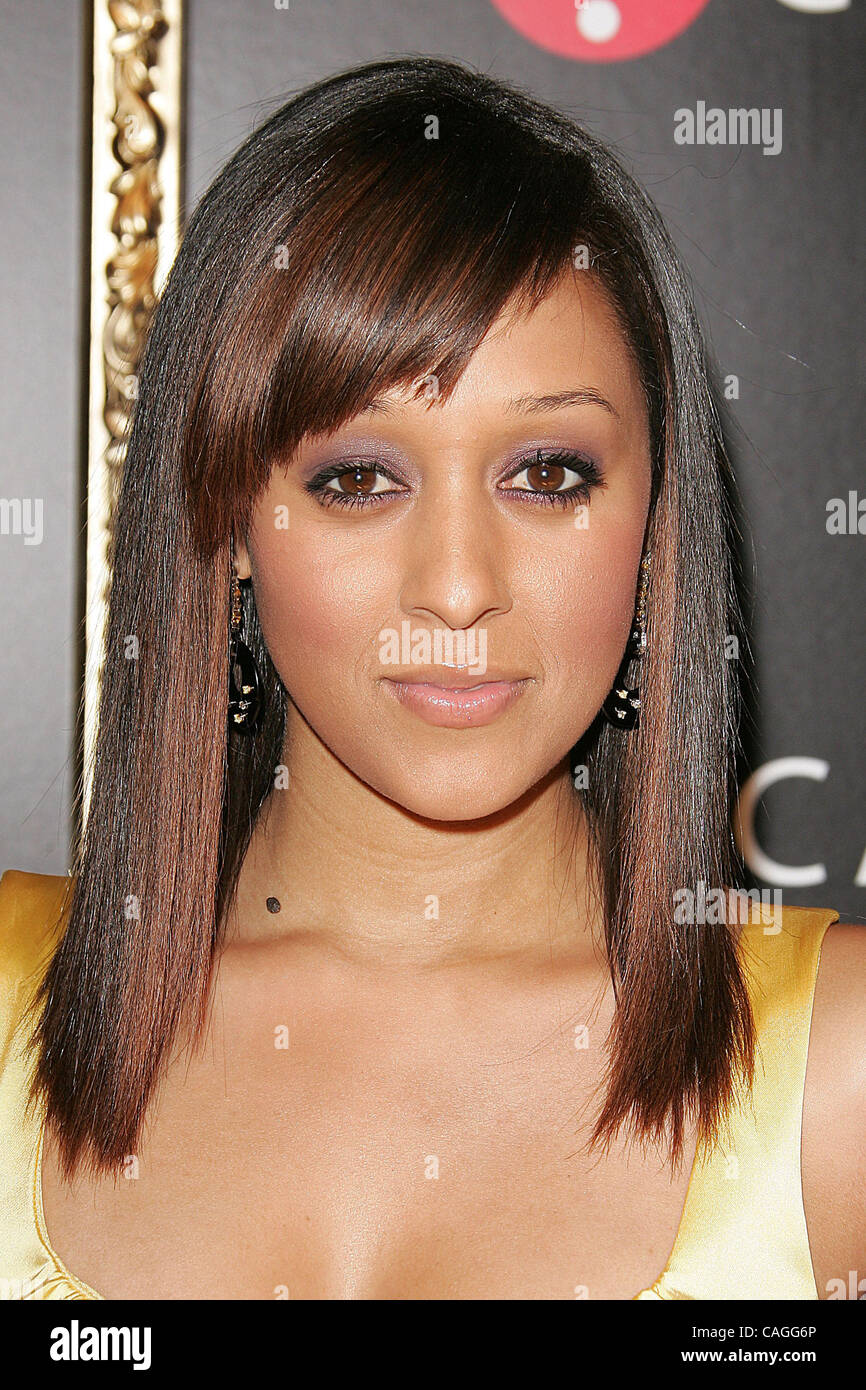 © 2008 Jerome Ware/Zuma Press Actress TIA MOWRY at the Verizon Wierless ...
