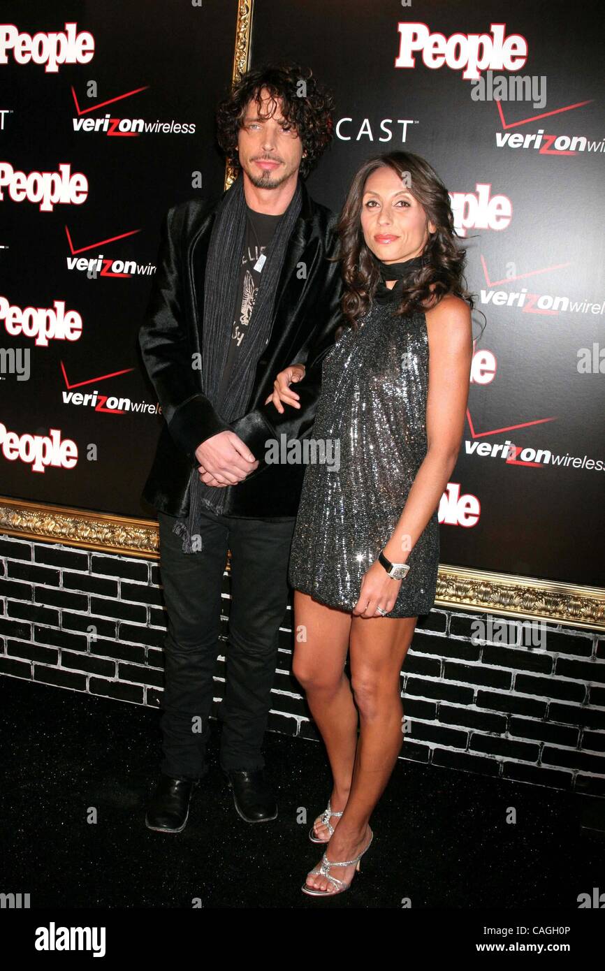 Vicky Cornell Stock Photos & Vicky Cornell Stock Images - Alamy