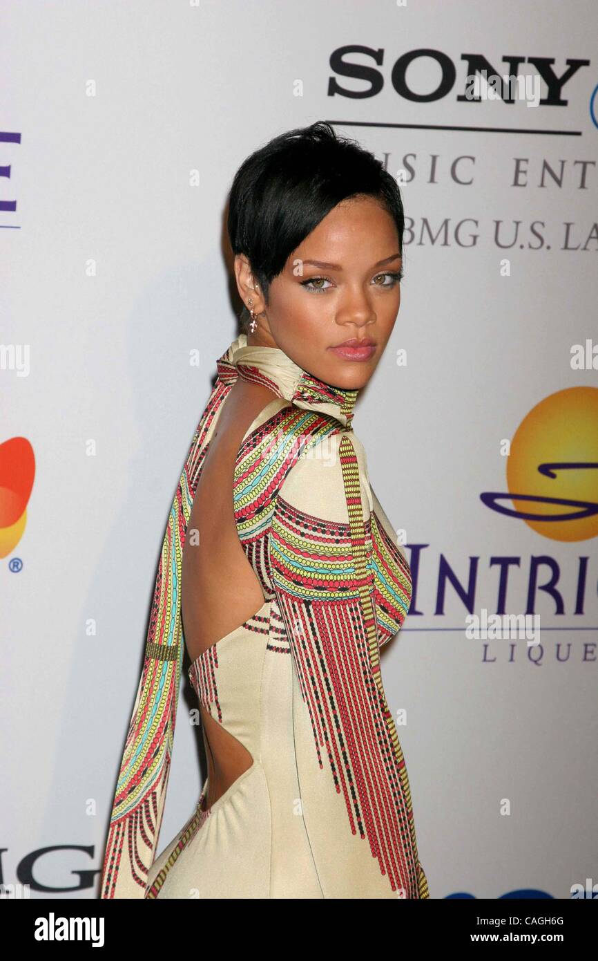 2008 clive davis pre grammy party hi-res stock photography and images ...