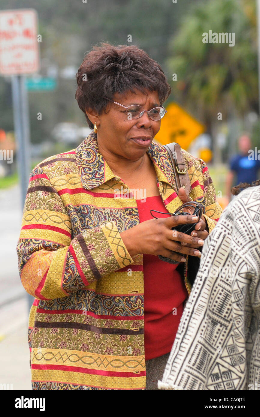 Jan 31, 2008 - Ocala, Florida, USA - Actor Wesely Snipes' mother ...