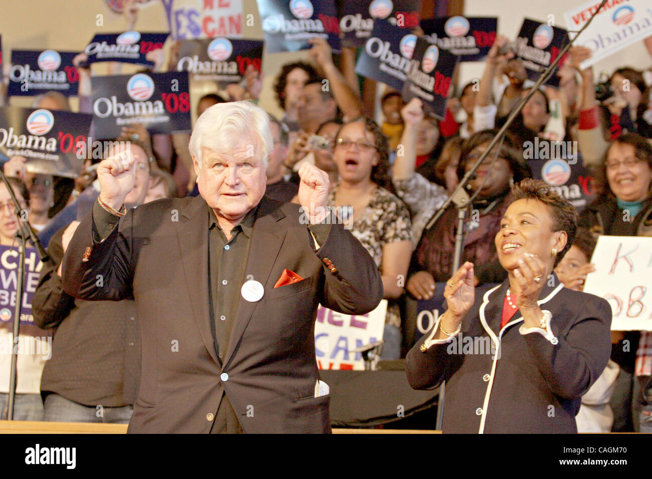 Senator Teddy Kennedy (D-MA), left, and Congresswoman Barbara Lee (D-CA ...