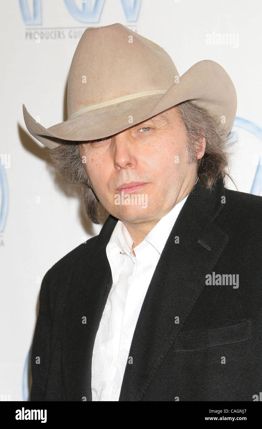 Feb 02, 2008; Hollywood, California, United States; Singer/Actor DWIGHT ...