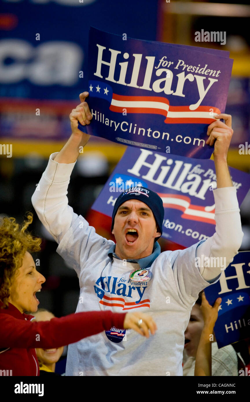 Jason oliver hi-res stock photography and images - Alamy