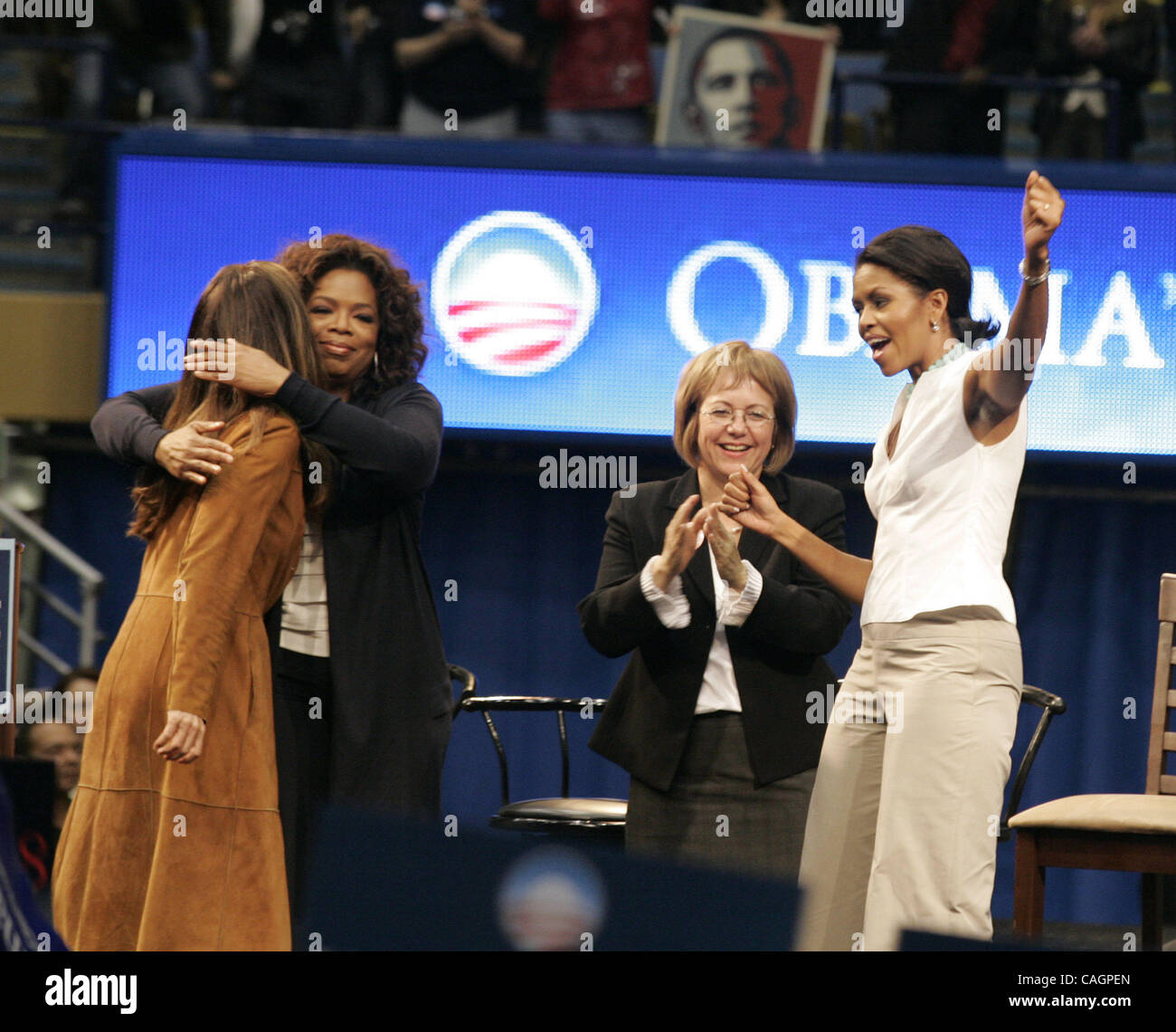 Feb 03, 2008 - Westwood, California, USA - (L-R) MARIA SHRIVER with ...